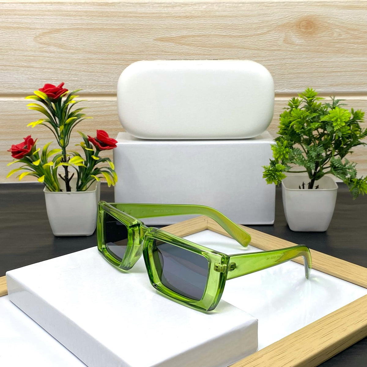 Vintage Rectangle Sunglasses For Men And Women-SunglassesCraft
